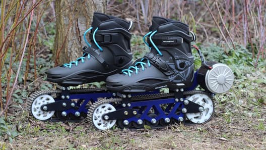 Polish inventor creates rollerblades for offroad surfaces